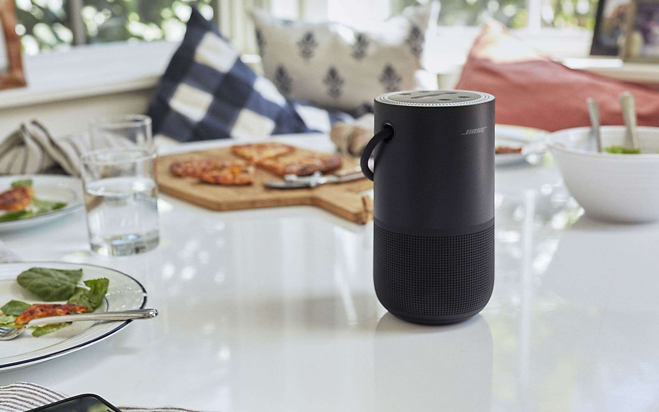Bose Portable Home Speaker: Alexa e Assistente Google insieme