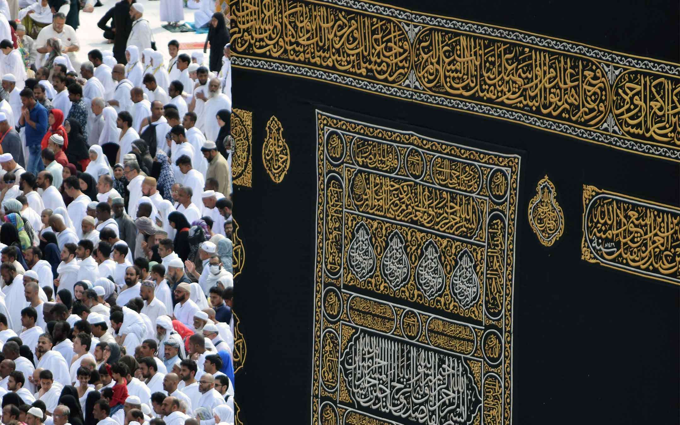 Salaat First e Predicio: preghiera e geolocalizzazione