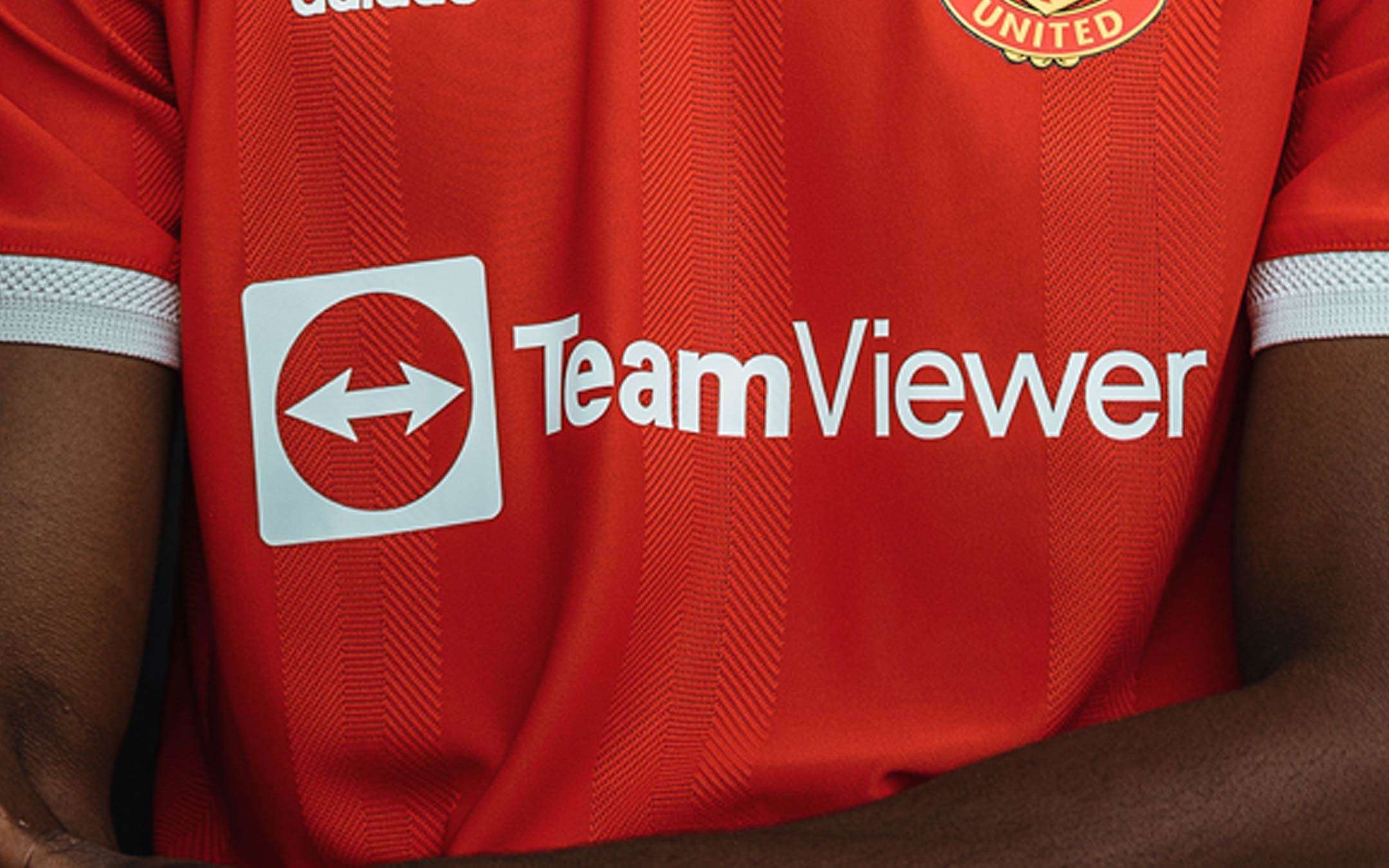 TeamViewer con il Manchester United: sulla maglia dei Red Devils