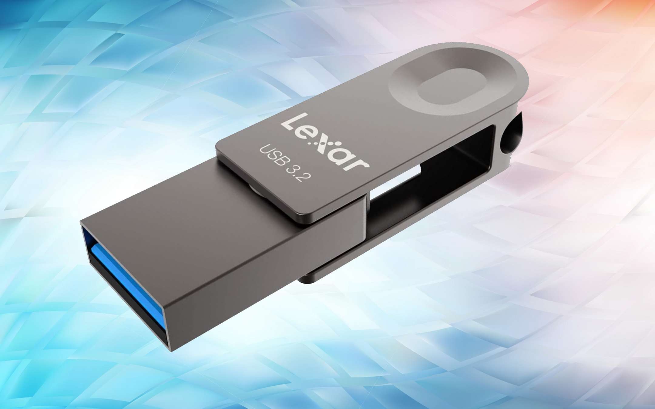 Lexar JumpDrive E32C 2 in 1 128GB a soli 21 euro: che BOMBA!
