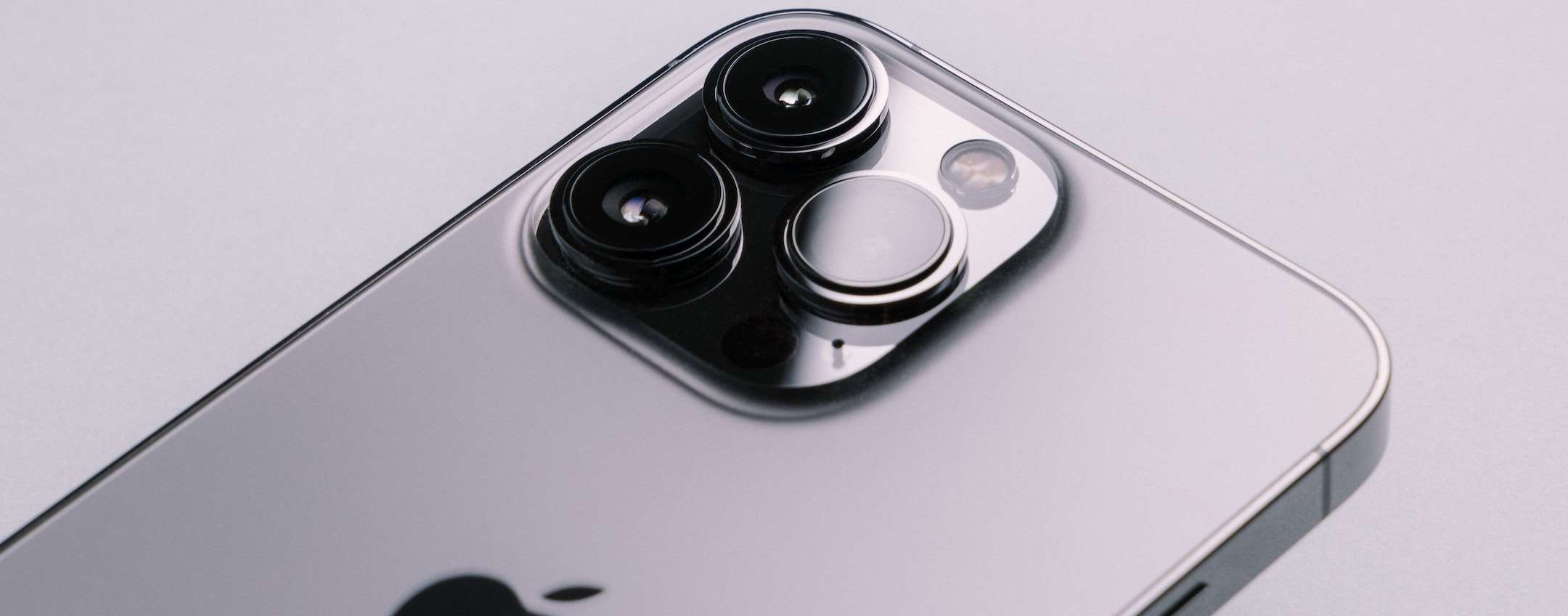 iPhone 14 Pro: il modulo fotografico sarà più grande