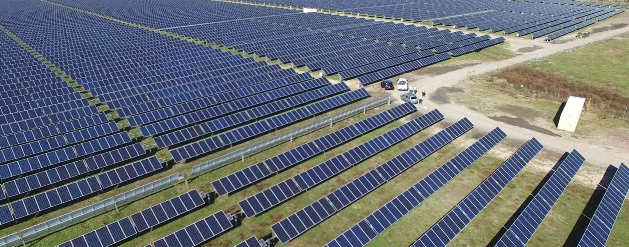 Earth Day: Amazon annuncia un parco solare da 500 MW