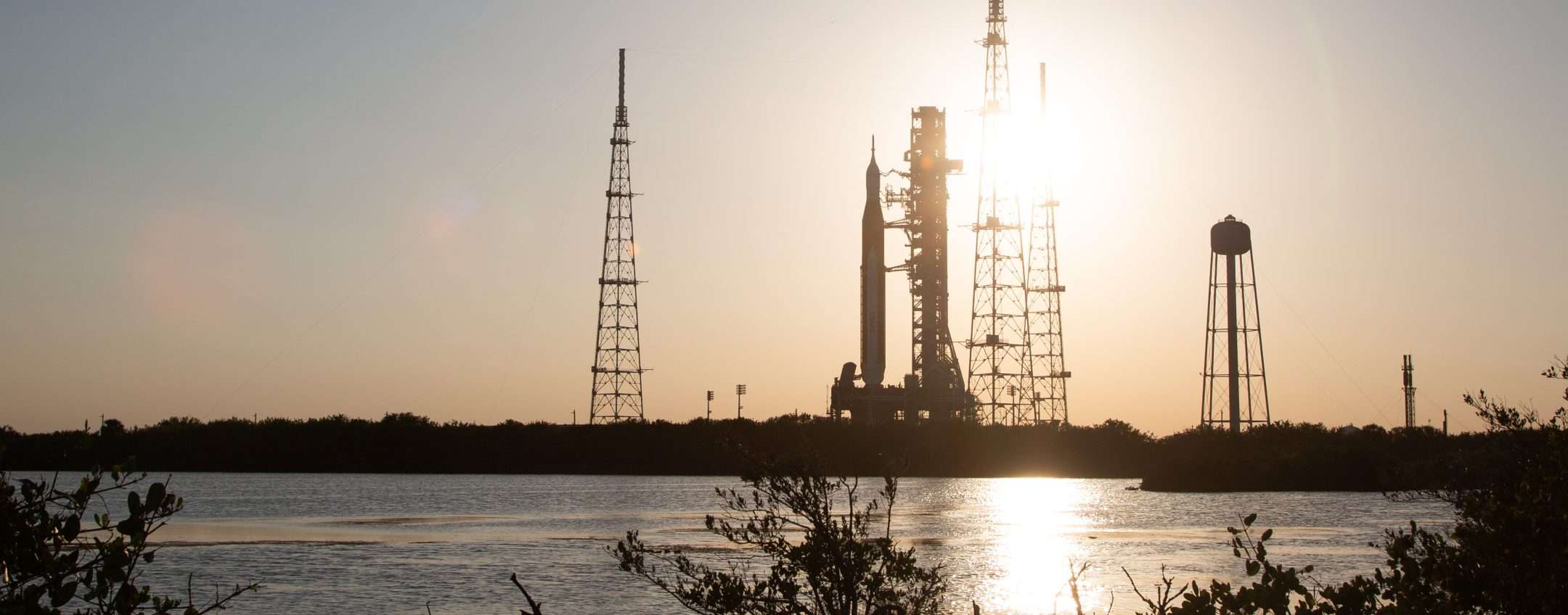 Artemis I: il razzo SLS ritorna nel VAB