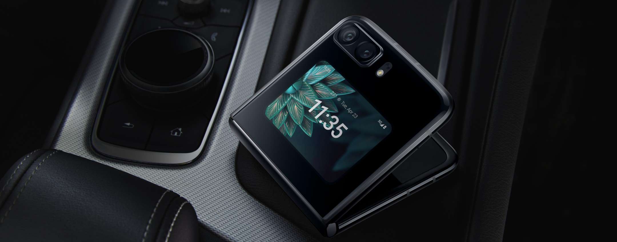 Motorola RAZR 2022 disponibile in Italia a 1.200 euro