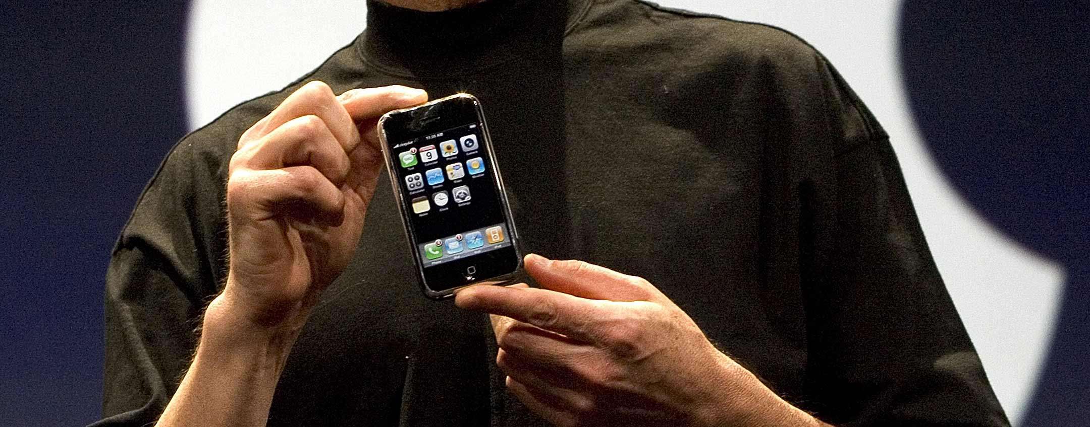 iPhone del 2007 venduto all'asta a prezzo record