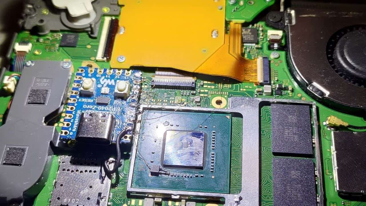 PicoFly esiste: modchip per tutte le Nintendo Switch a soli 3 dollari