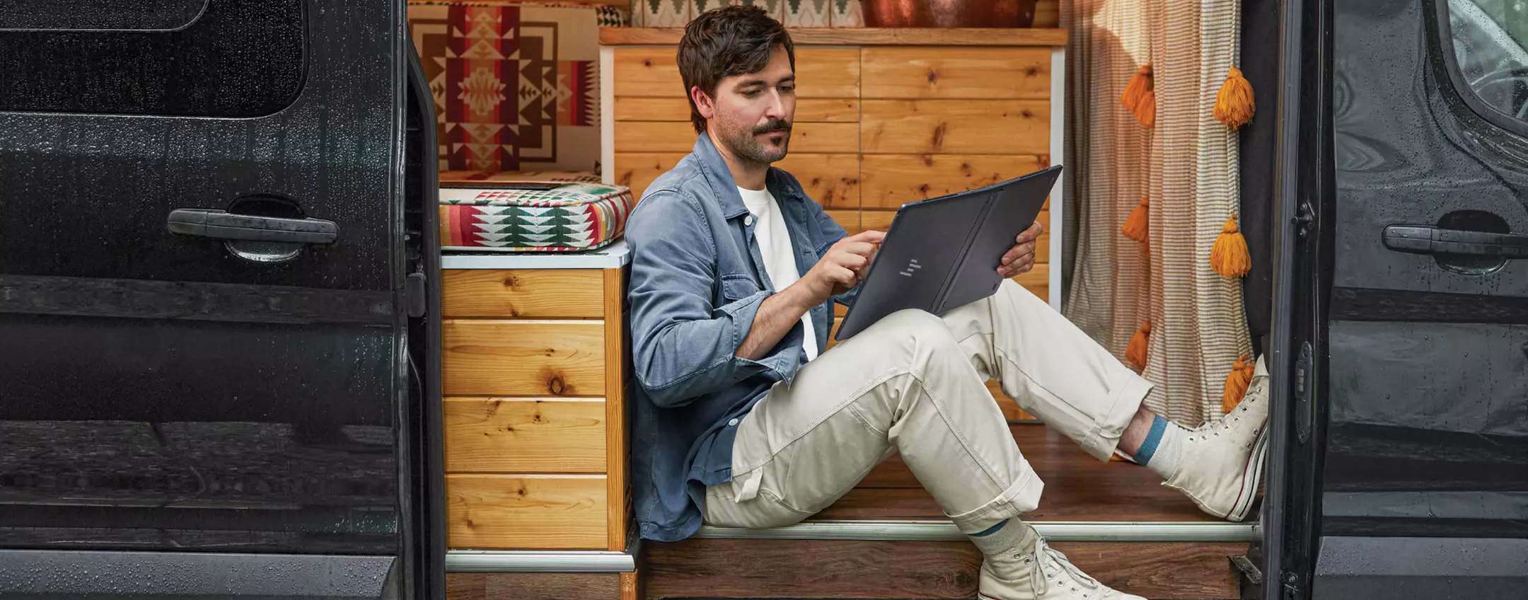 HP svela Spectre Foldable e Envy Move All-in-One PC