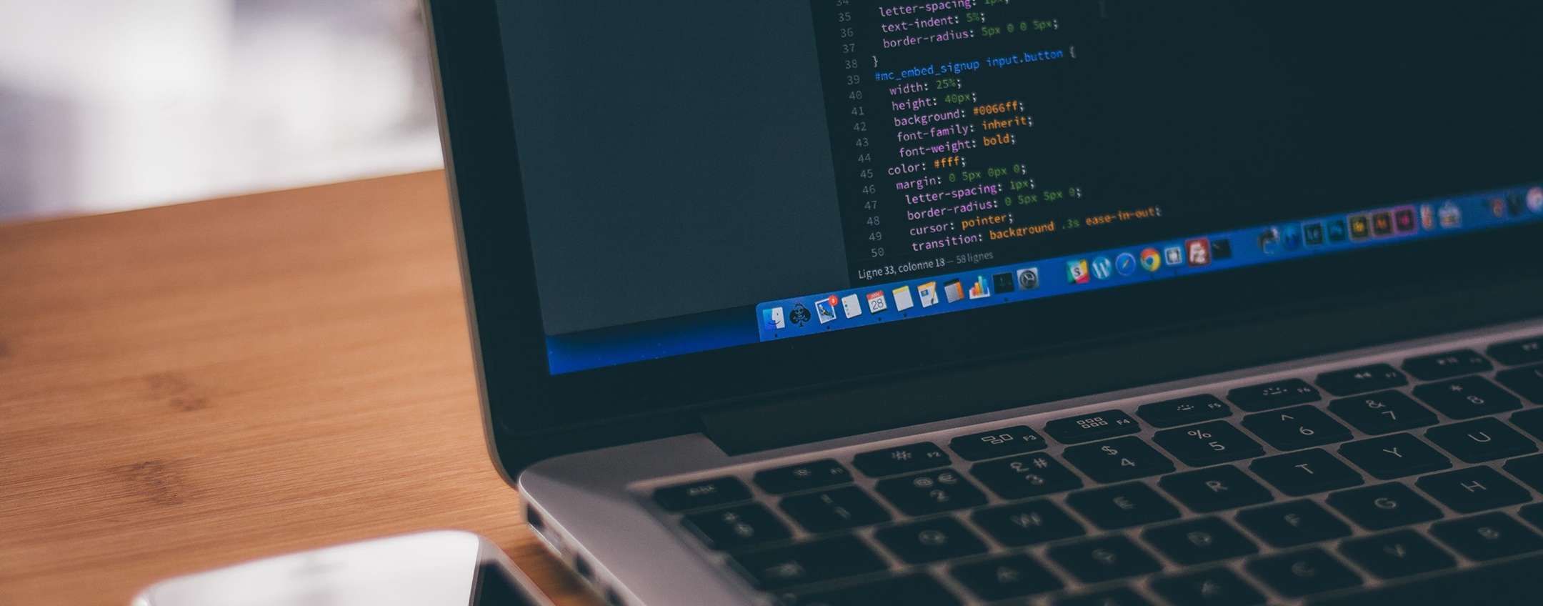 Stability AI lancia StableCode per la generazione di codice