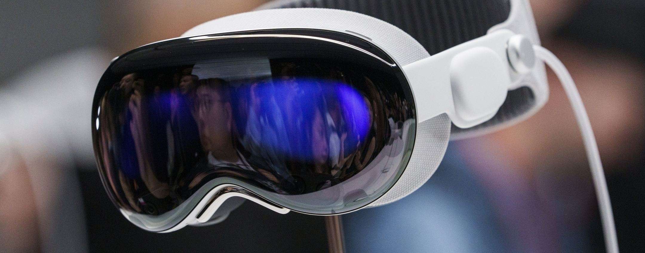 Apple Vision Pro: le lenti aggiuntive ZEISS vanno accoppiate