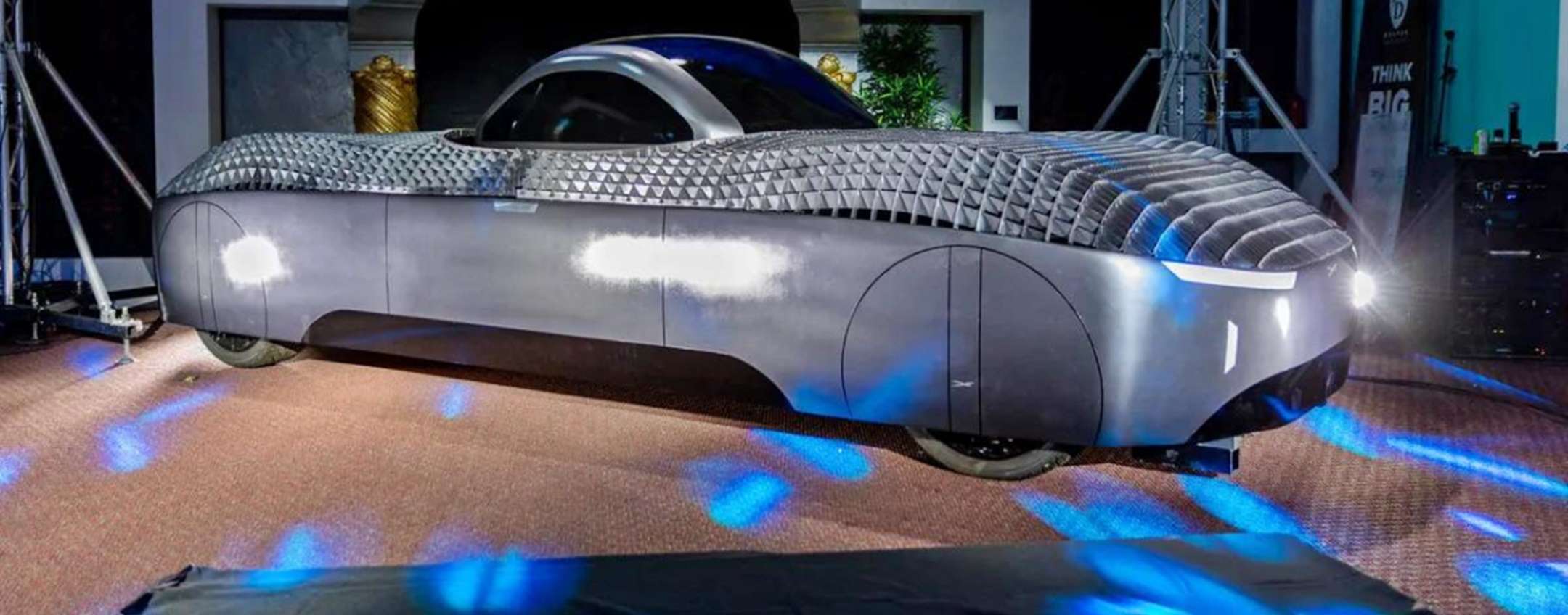 Alla fiera di Barcellona svelato il prototipo dell'auto volante Alef