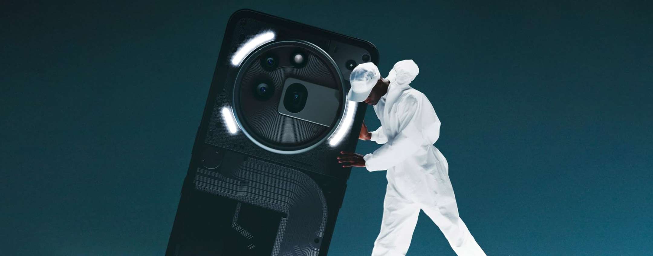 Il nuovo Nothing Phone (3a) in bundle è già in sconto nel preordine