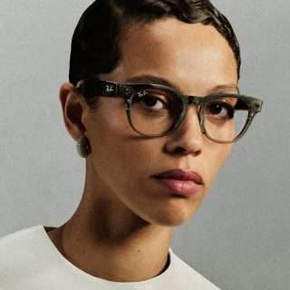 Occhiali smart con lenti graduate: Ray-Ban Meta Blayzer e Scriber